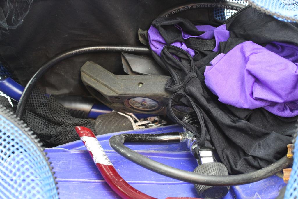 Oceanic Mesh Bag With Tabata Suba Diving Vest And Other Equipment ...