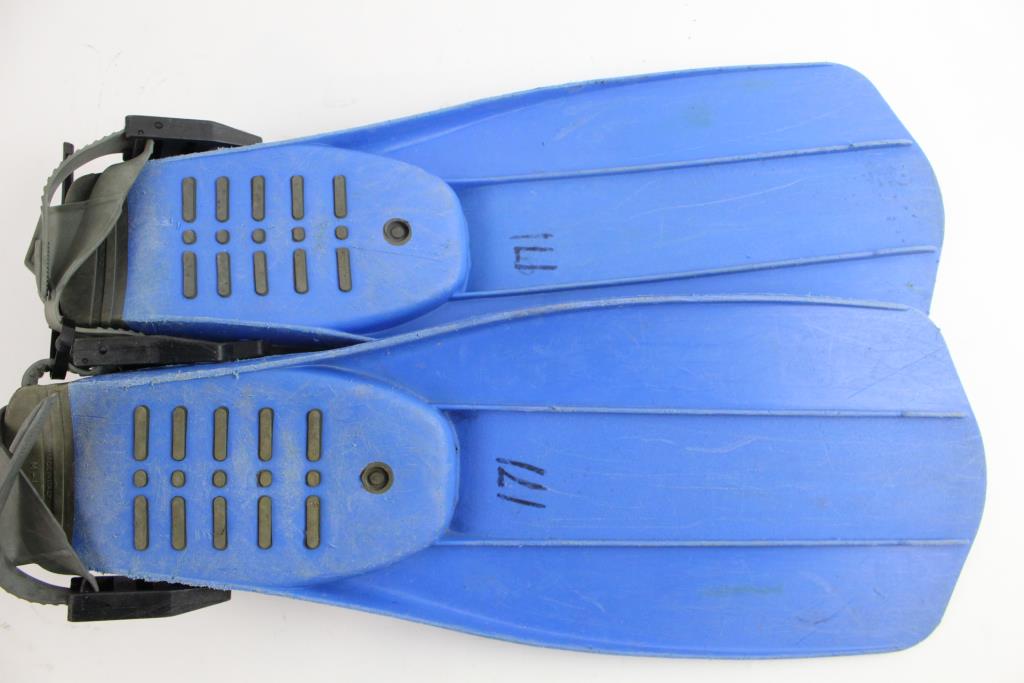 Oceanways Explorer Scuba Fins | Property Room