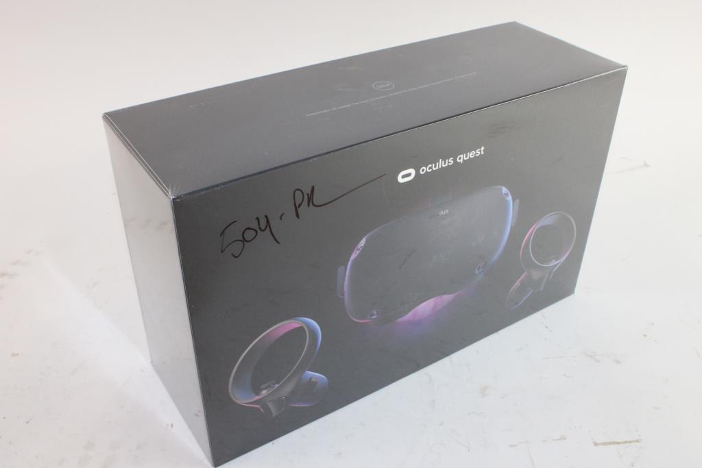 Oculus Quest Headset | Property Room