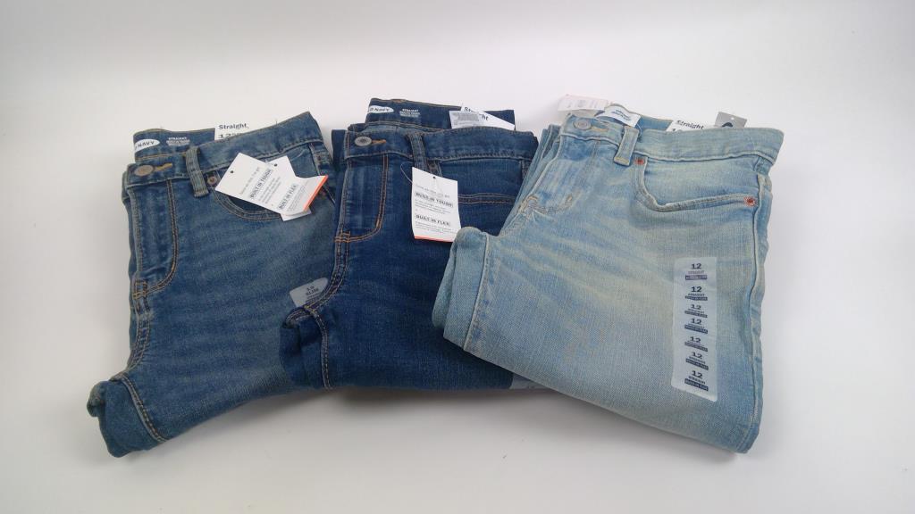 Ol Navy Straight Slim Jeans, 3+ Pieces | Property Room