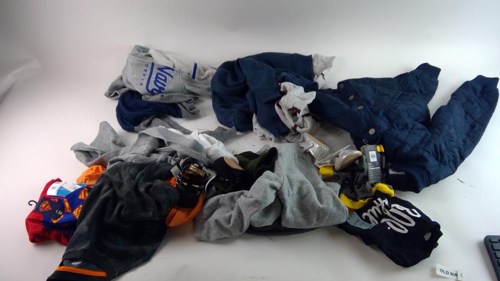 Old Navy Clothing Lot, 10+ Pieces | Property Room