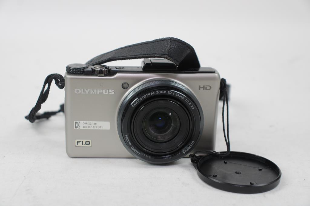 Olympues FI.8 HD Digital Camera | Property Room
