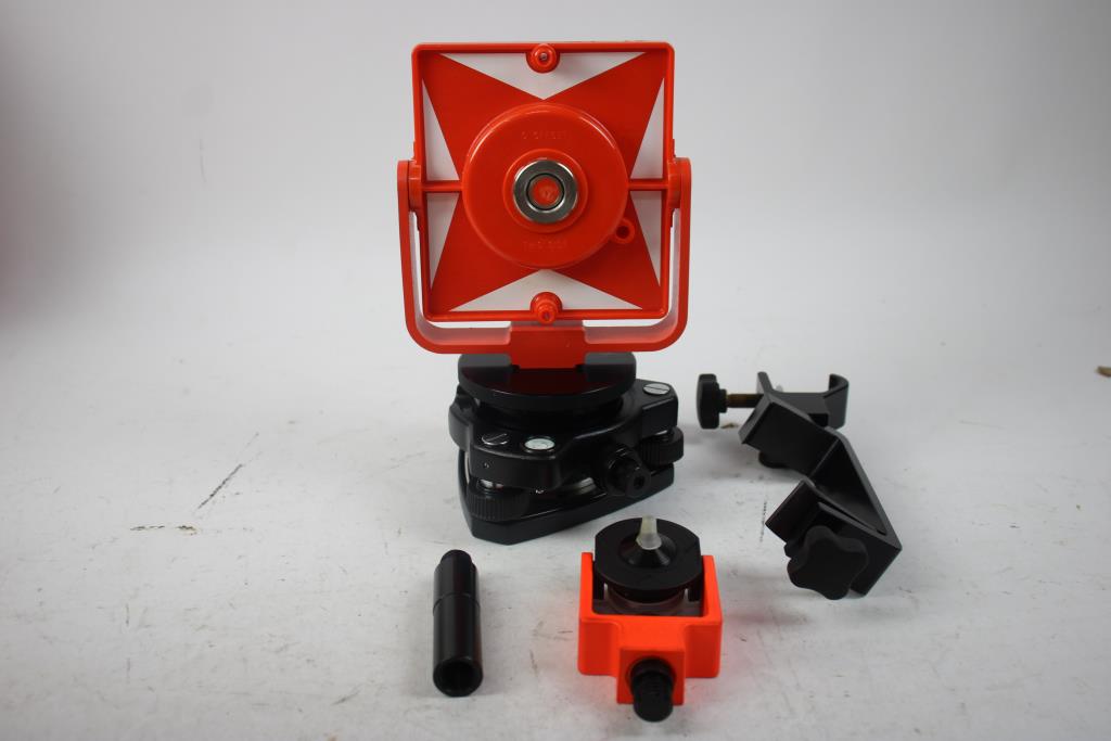 Omni Offset Single Prism | Property Room