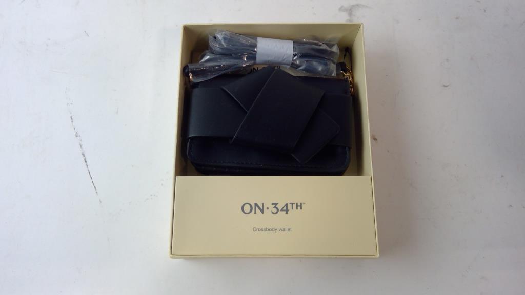 On 34th Crossbody Wallet | Property Room