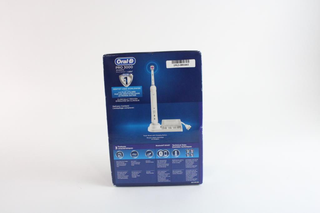 Oral B Pro 3000 Toothbrush | Property Room
