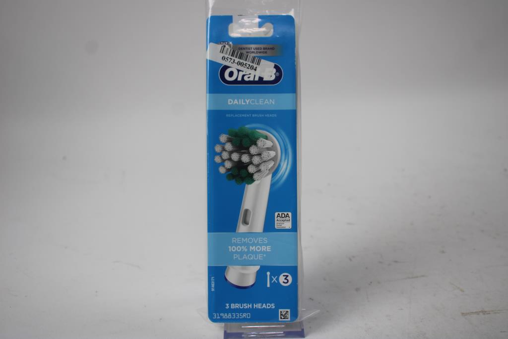 Oral-B Brush Heads, 2 Packets | Property Room