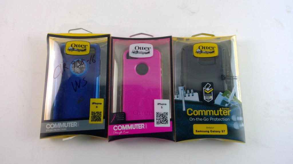 Otter Box Cases For Phones, 20+ Pieces | Property Room