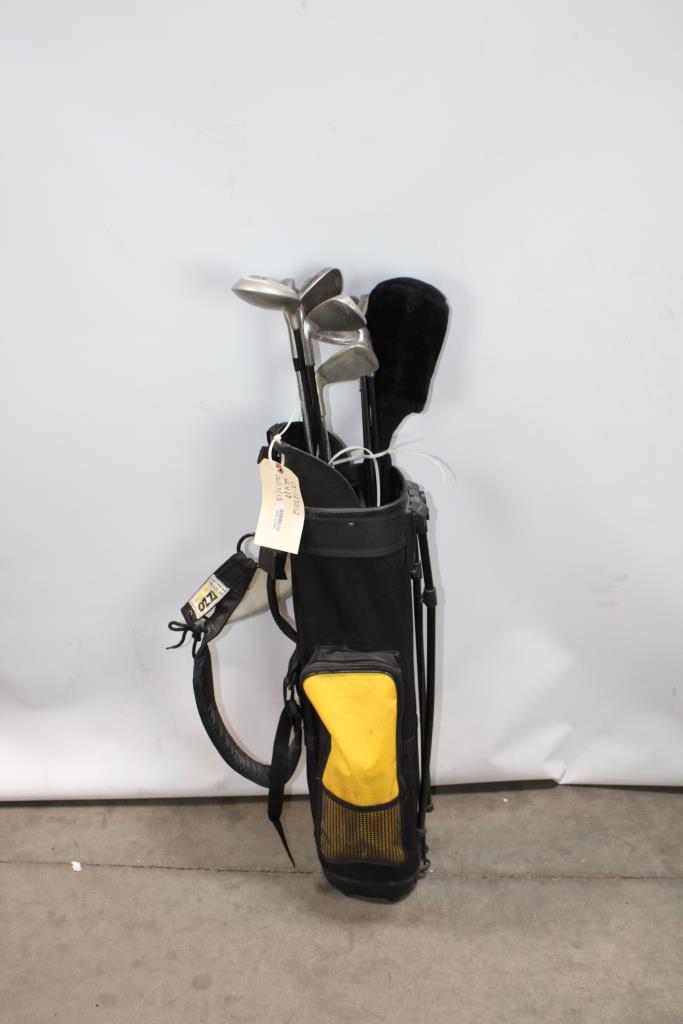 Ozzi Golf Bag With Assorted Golf Clubs; 5+ Pieces | Property Room