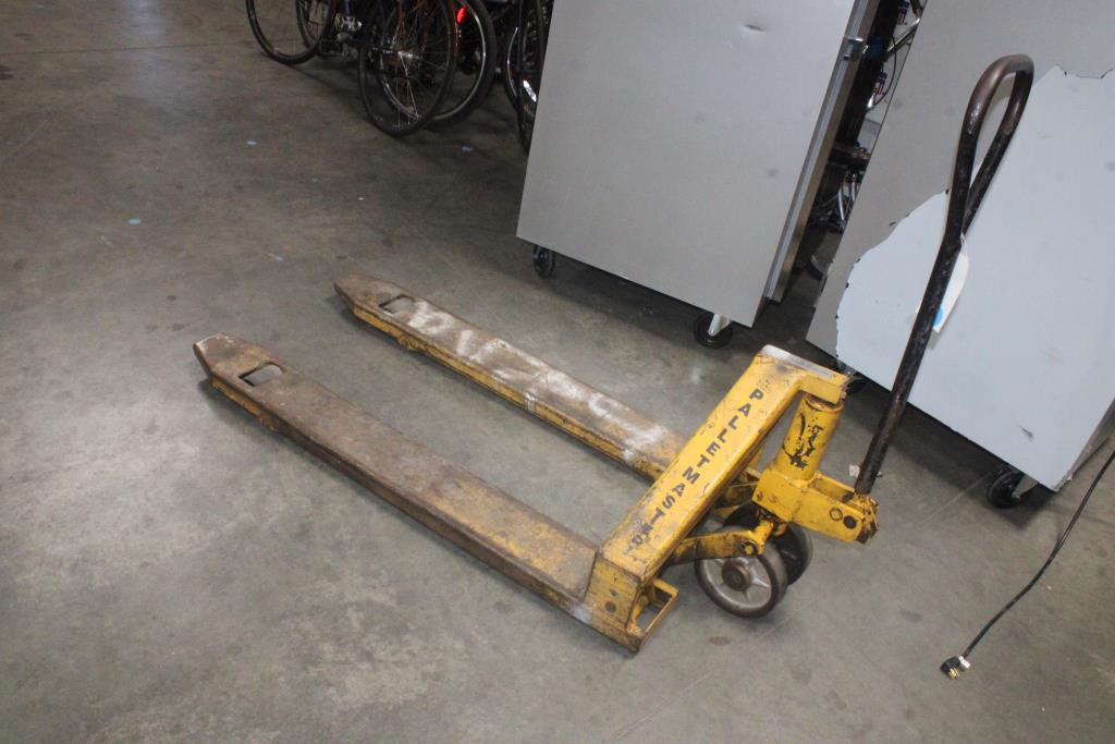 Pallet Masters, Manual Pallet Jack | Property Room