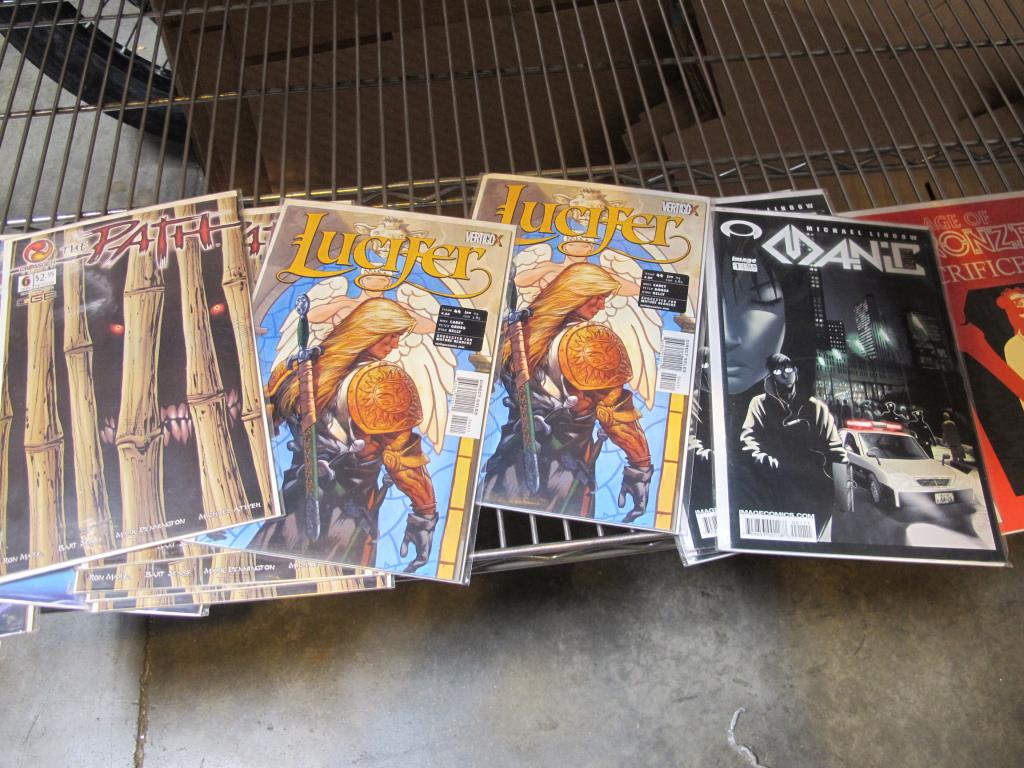 Pallet Of Comic Books - Over 1,000 Comic Books | Property Room