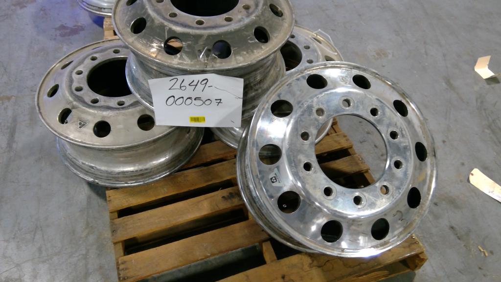 Pallet Of Commercial Truck Rims, 4 Pieces | Property Room