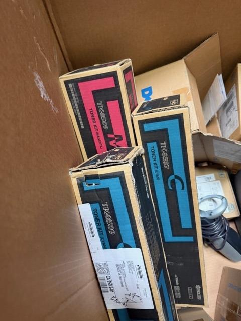 Pallet Of Dell Computer Speakers, Toner And More | Property Room