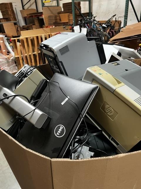 Pallet Of Electronics, 100+ Pieces | Property Room