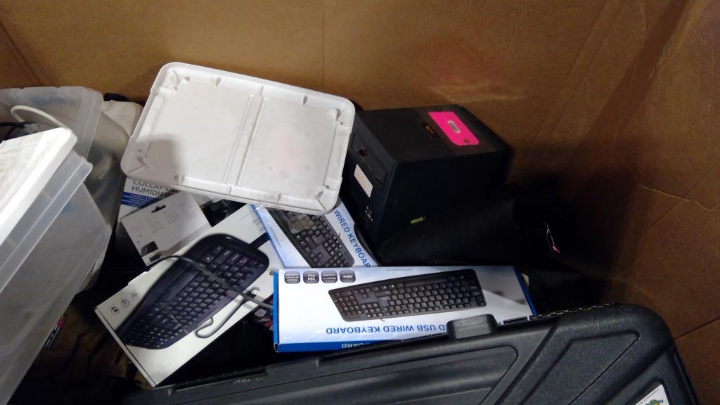 Pallet Of Keyboards And More, 5+ Pieces | Property Room