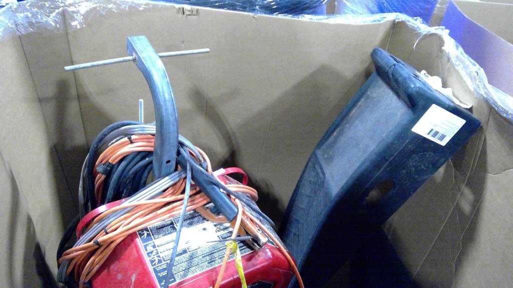 Pallet Of Porter Cable Circular Saw And More 5+ Pieces | Property Room