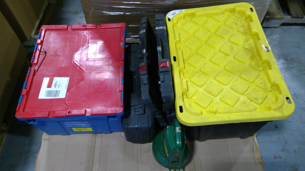 Pallet Of Storage Totes And More 10+ Pieces | Property Room