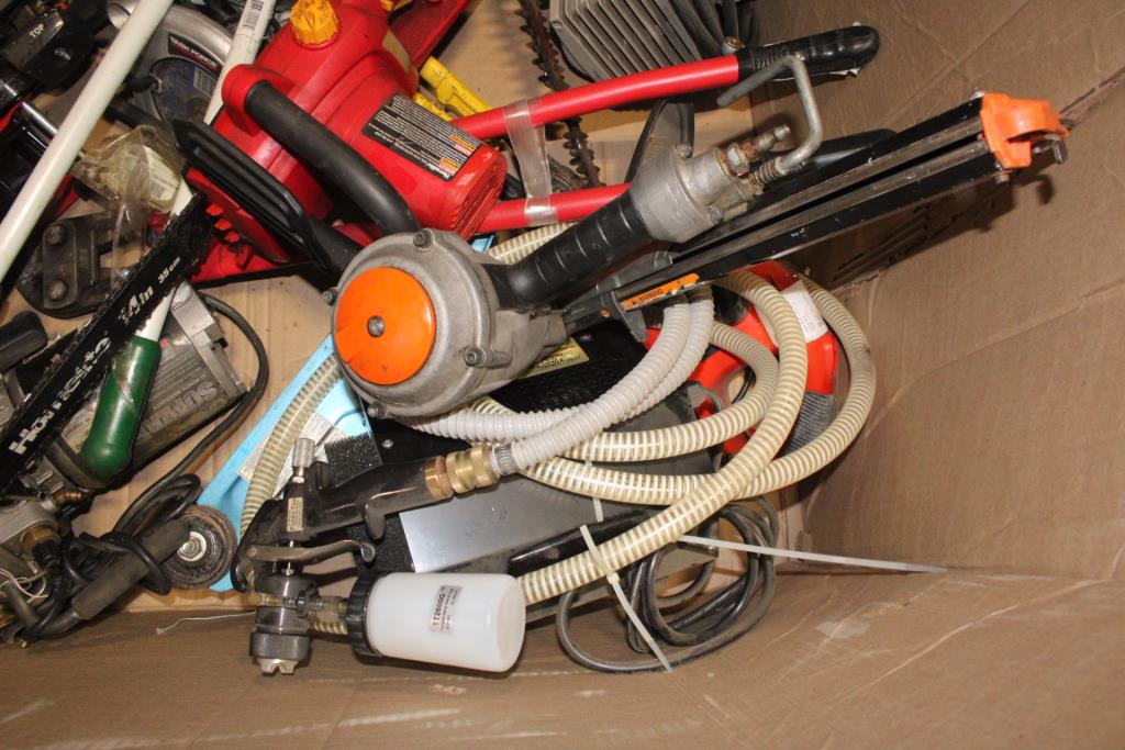 Pallet Of Vacuums, Blower,trimmer And More Tools 7+ Pieces | Property Room