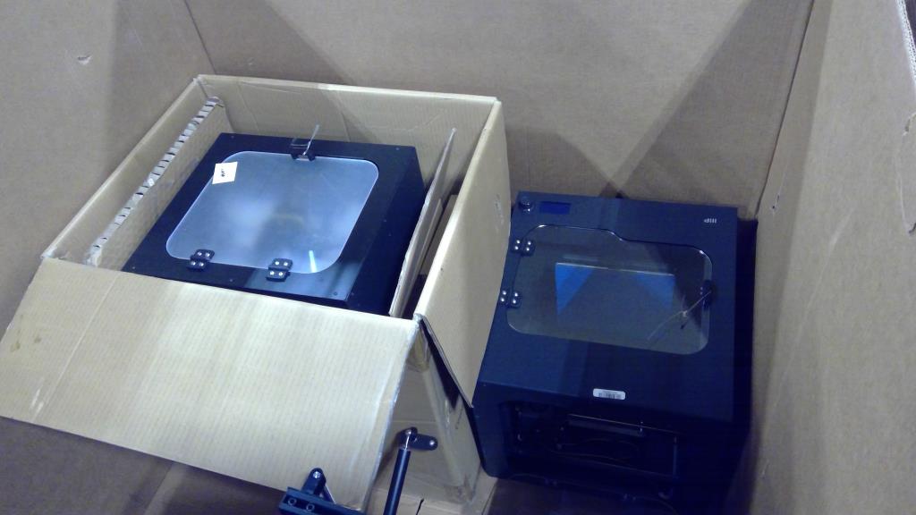 Pallet With 3d Printers, 4 Pieces | Property Room