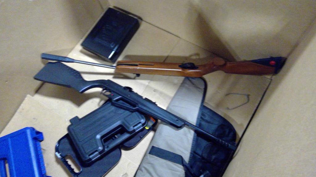 Pallet With Airsoft Guns And More, 5+ Pieces | Property Room