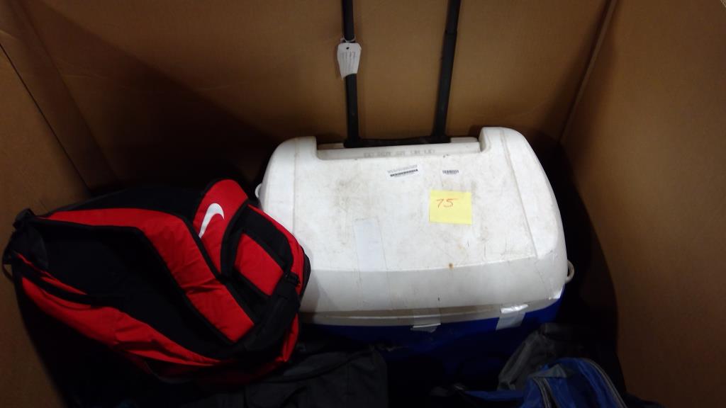 Pallet With Bags, Coolers, And More, 5+ Pieces | Property Room