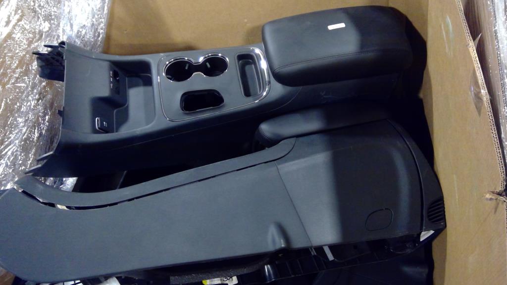 Pallet With Dodge Durango Center Consoles, 5 Pieces | Property Room