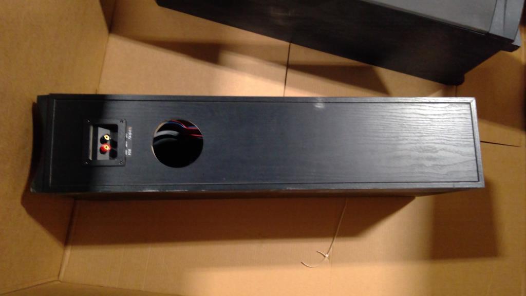 Pallet With Infinity RS4 Speakers, 2 Pieces | Property Room