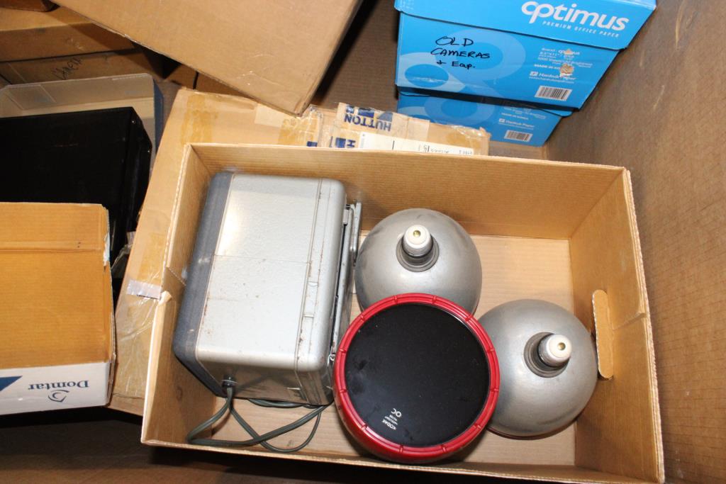 Pallet With Polaroid Cameras, Vintage Camera Equipment & More, 20 ...