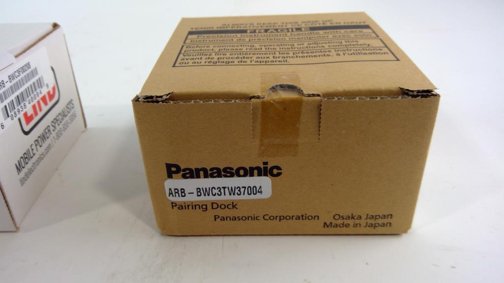Panasonic Pairing Dock And Lind W-3A Fuse Kit | Property Room