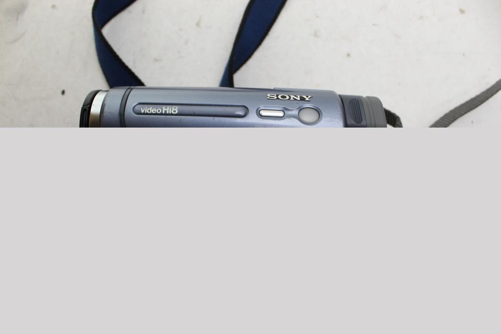 Panasonic Portable Dvd Player, Sony Video Hi8 Camera, Kodak M873 Camera ...