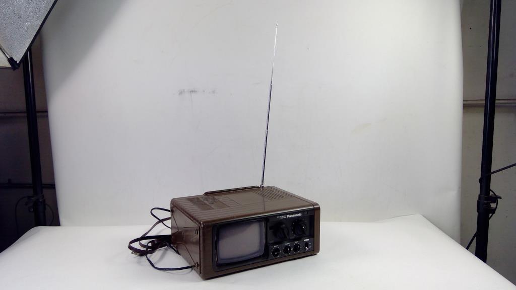 Panasonic Solid State Portable Television TR-525 | Property Room