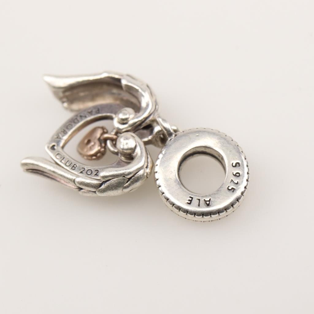Pandora Sterling Silver Club 2021 Angel Wings And Heart Dangle Charm ...