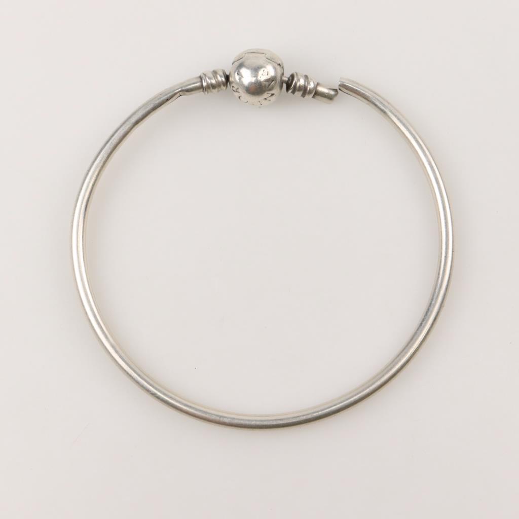 Pandora Sterling Silver Moments Bangle Bracelet | Property Room