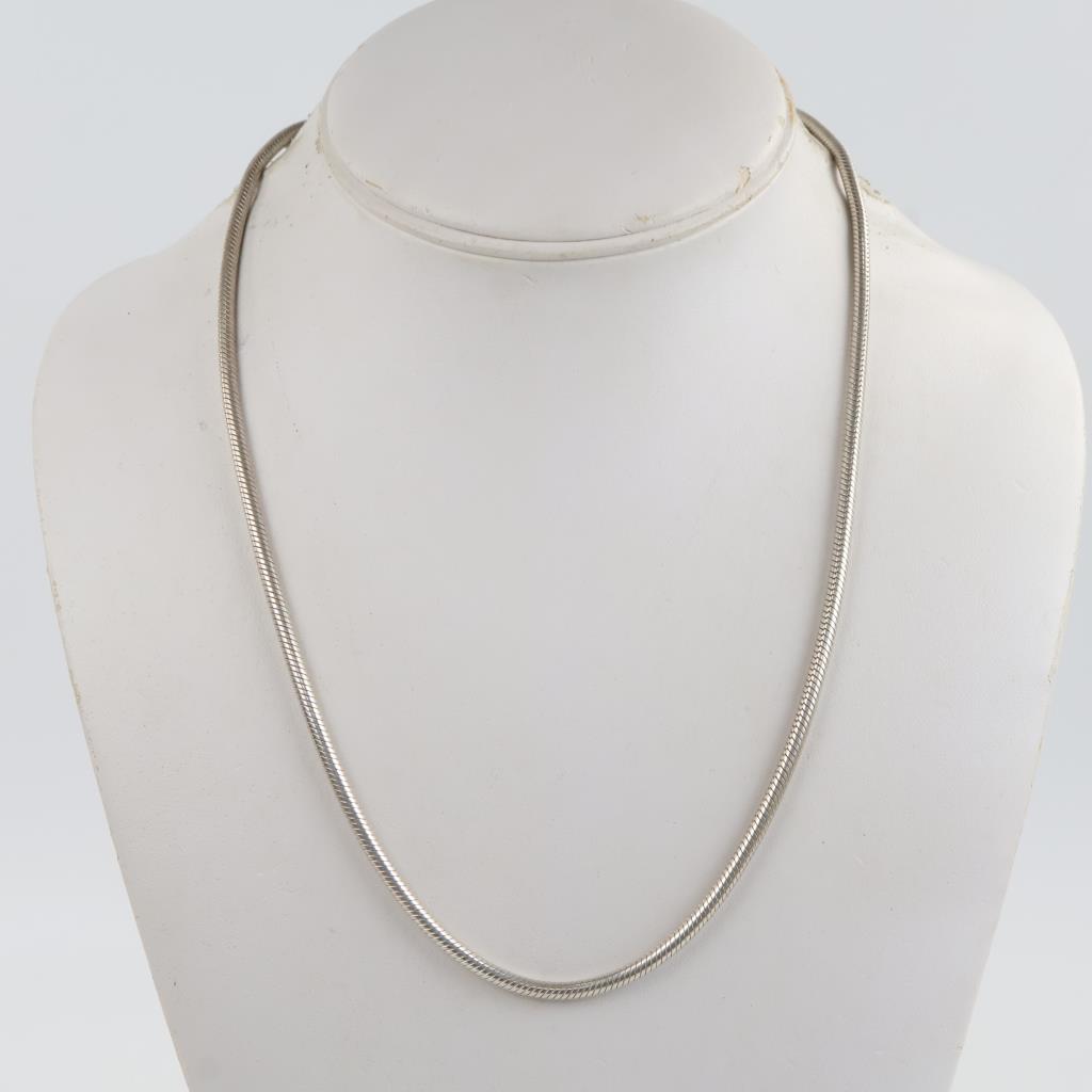 Pandora Sterling Silver Snake Chain Charm Necklace | Property Room
