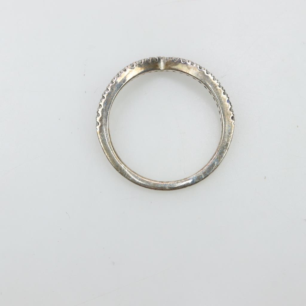 Pandors Sterling Silver Clear Stone Sparkling Wishbone Ring | Property Room