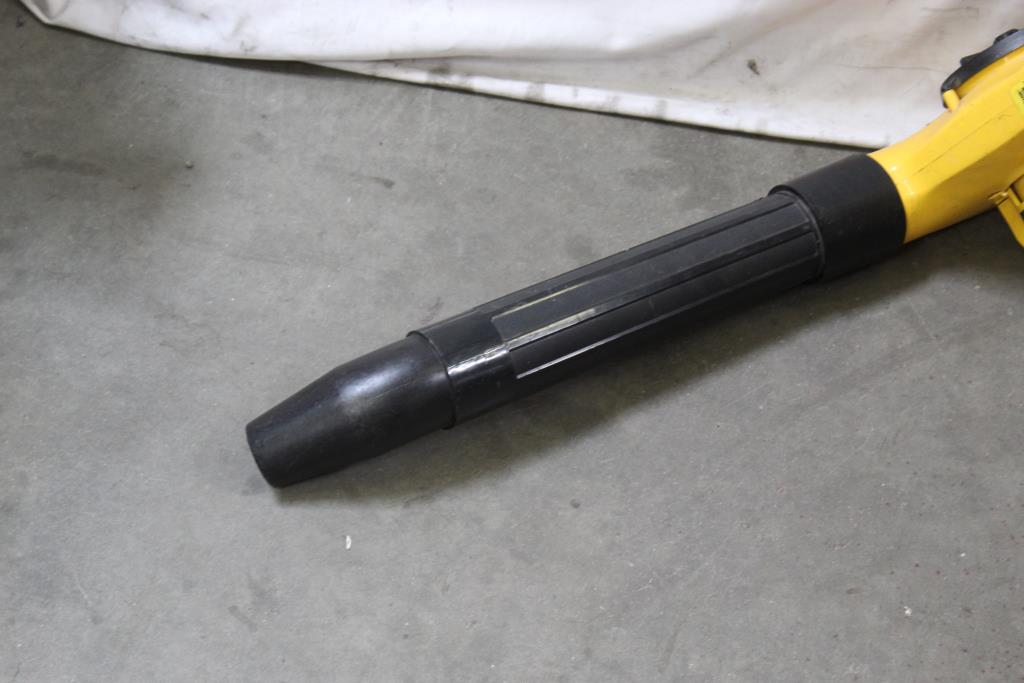 Paramount PB150 Electric Blower | Property Room