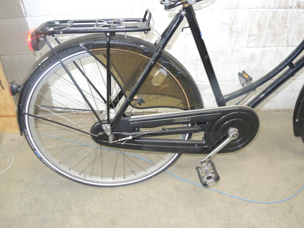 Pashley Road Bike | Property Room