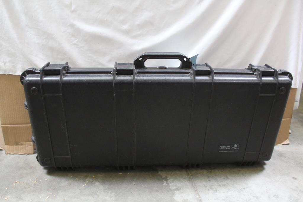 Pelican Rifle Hard Rolling Case | Property Room