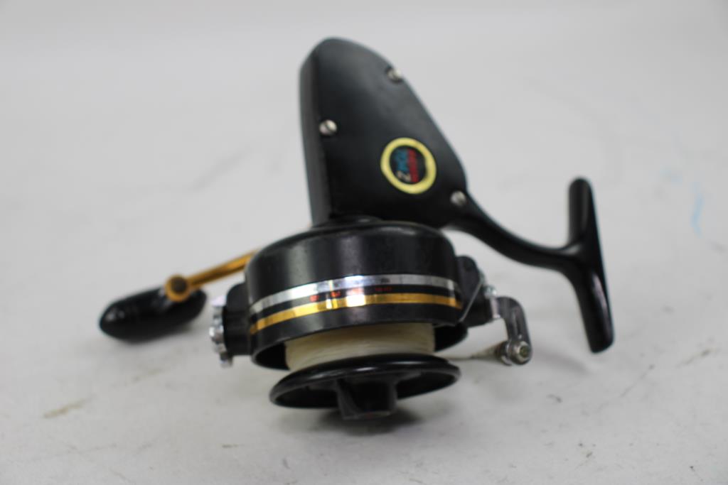 Penn 704z Fishing Reel | Property Room