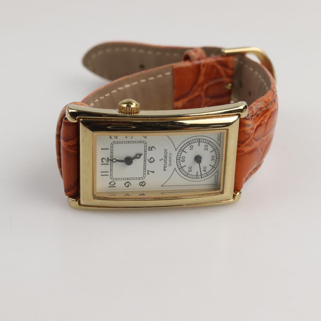 Peugeot Contoured Large Remote Sweep Watch | Property Room