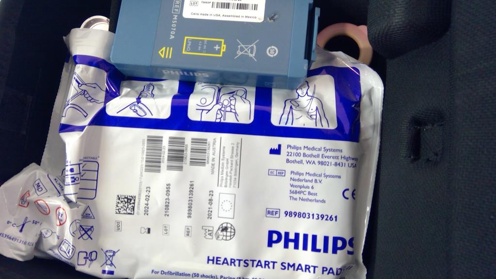 Philips Heartstart Defibrillator | Property Room