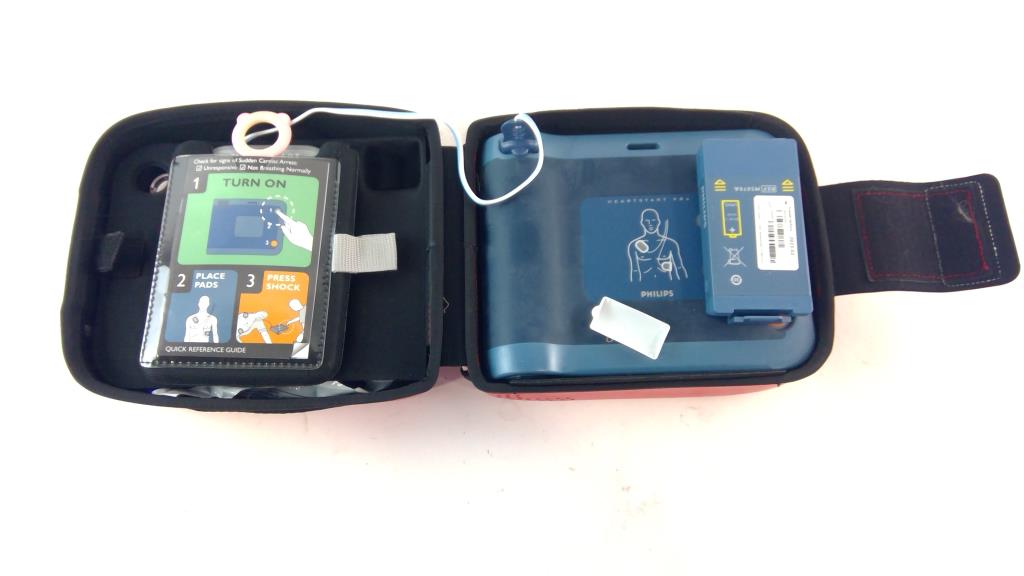 Philips Heartstart Defibrillator | Property Room