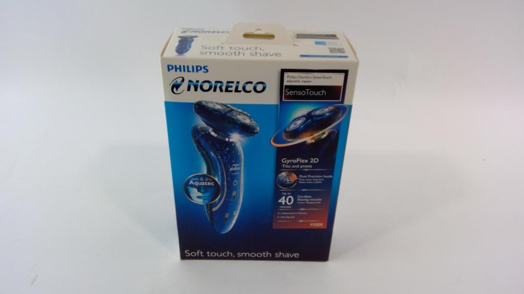 Philips Norelco SensoTouch Electric Razor | Property Room