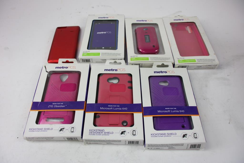 Phone Cases, Purse, And More | Property Room