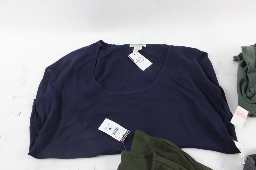 Pink And Body Central, M, 4 Pieces | Property Room