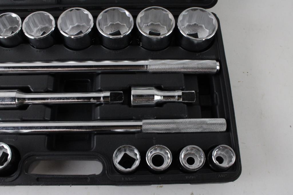 Pittsburgh 20 Piece Socket Set | Property Room
