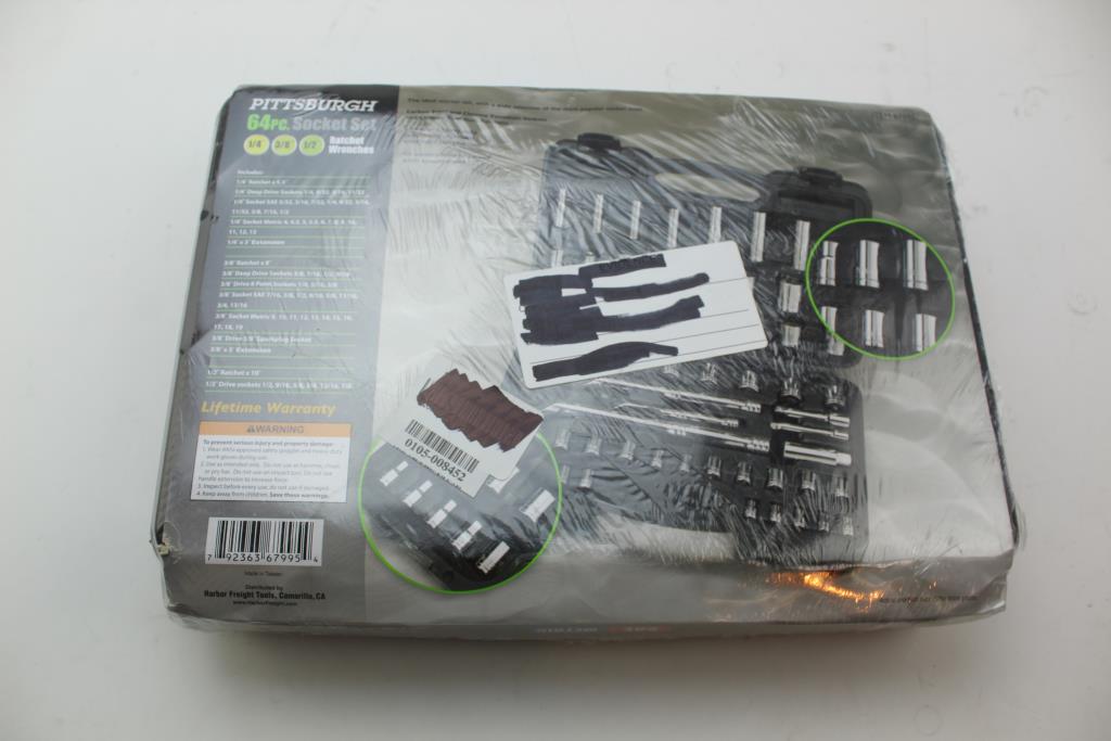 Pittsburgh 64pc Socket Set | Property Room