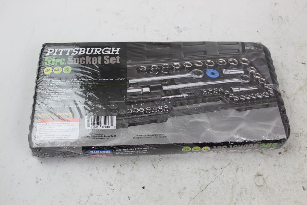 Pittsburgh New 51pc Socket Set | Property Room