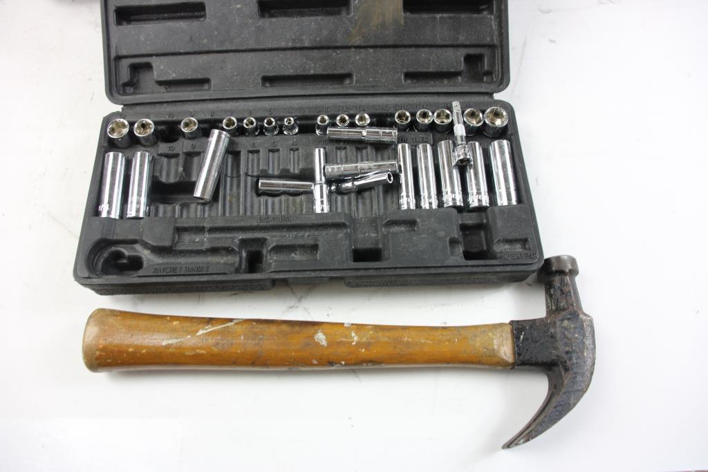 Pittsburgh Screwdriver Set And Other Misc Tools, 5+ Pieces | Property Room