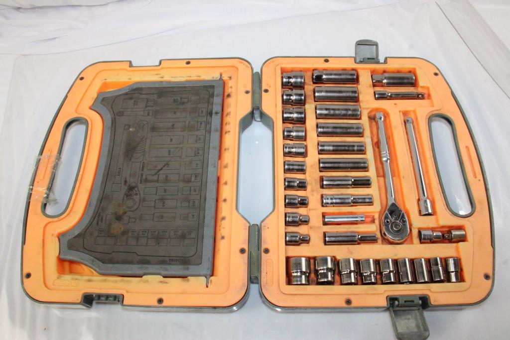 Pittsburgh Socket Set | Property Room