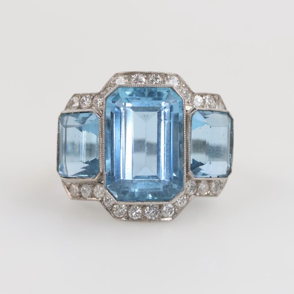 Platinum Blue Stone Clear Stone Accent Cocktail Ring | Property Room